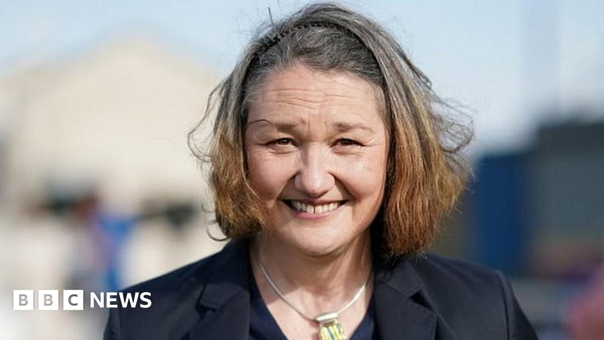 Hartlepool MP promised meeting over hospital upgrade plan - BBC News