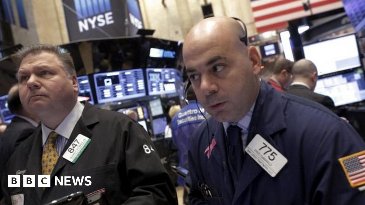 Tech stocks lead Wall Street lower - BBC News