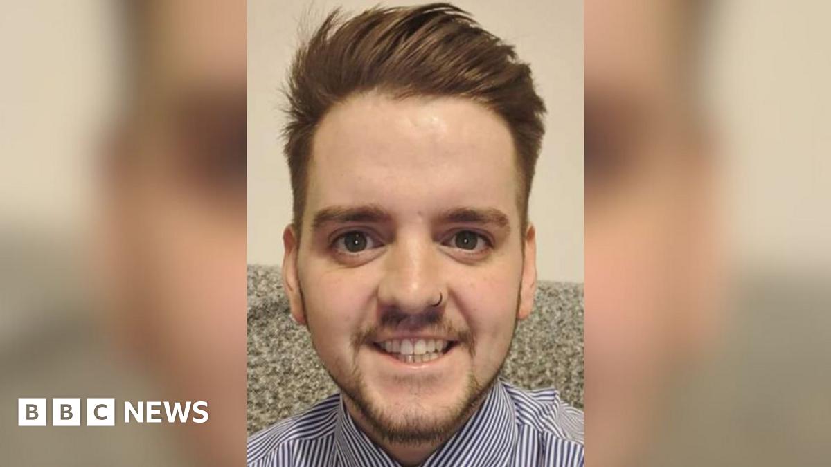 Kyle Zybilowicz 'murdered with knife and scissors' in flat - BBC News