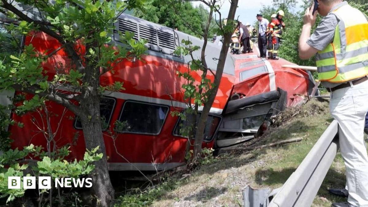 Bavaria train crash: At least four killed in German rail accident - BBC ...