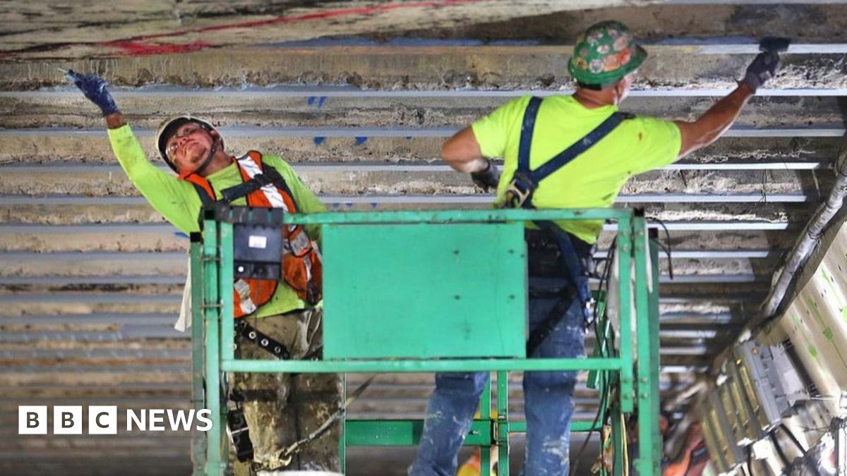 US economy beats expectations with spring surge - BBC News