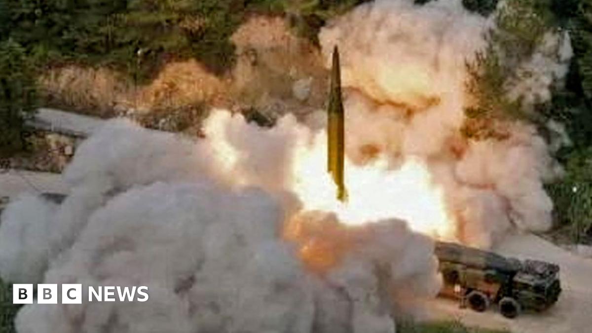 China-Taiwan: China restarts drills as Pelosi vows Taiwan won't be ...