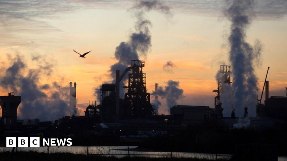 Tata Steel: Union workers back new pension plan - BBC News