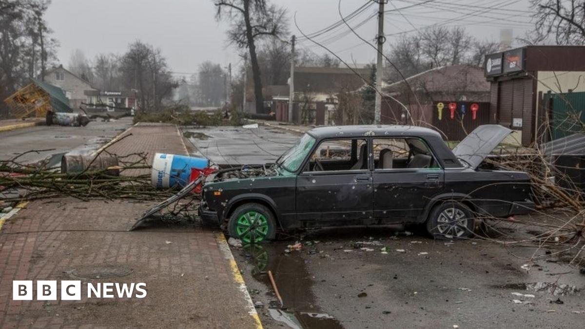 War in Ukraine: Street in Bucha found strewn with dead bodies - BBC News