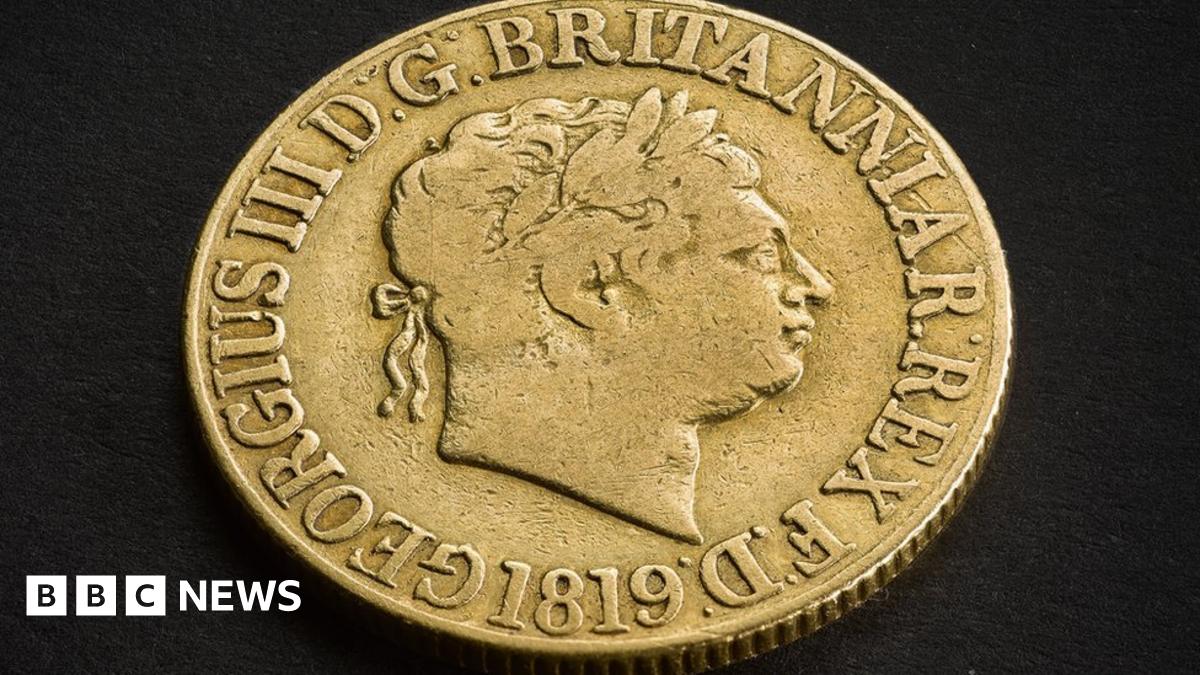 Royal Mint selling rare gold sovereign for £100,000 - BBC News