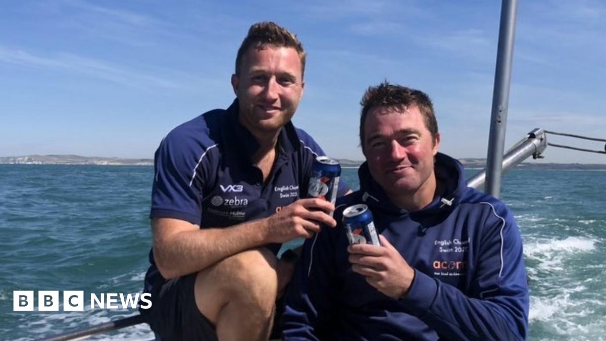 Alex Grove completes Channel swim for Acorns hospice - BBC News