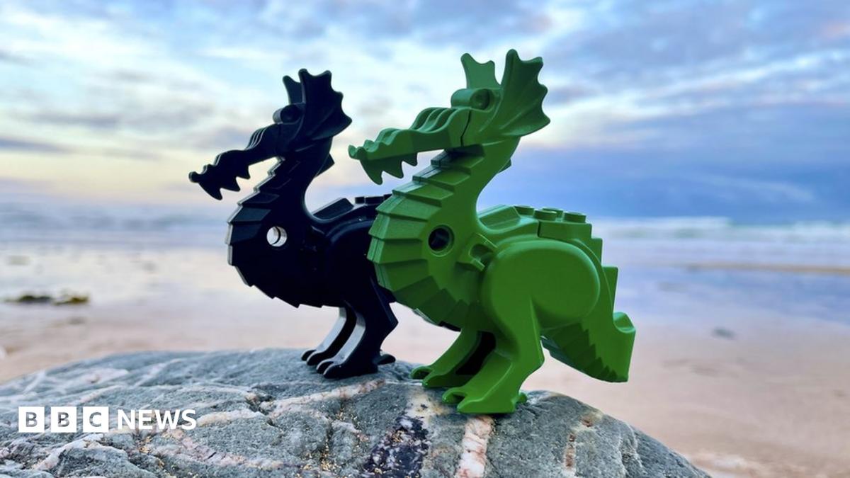Lego lost at sea exhibition at Royal Cornwall Museum - BBC News