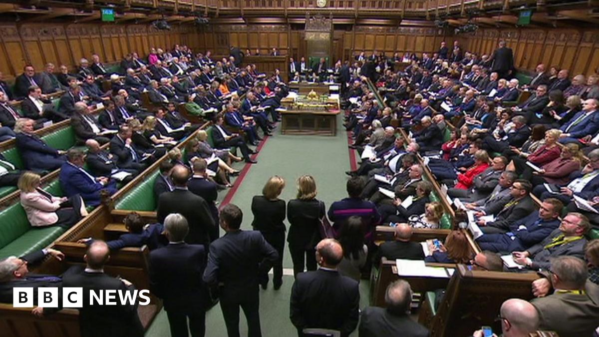 Reaction after Brexit deal vote ruled out - BBC News