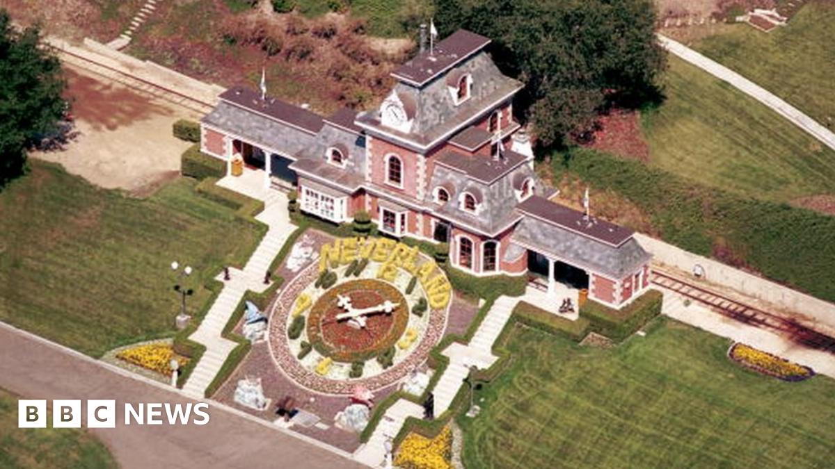 Michael Jackson: Neverland Ranch 'sold to billionaire for $22m' - BBC News