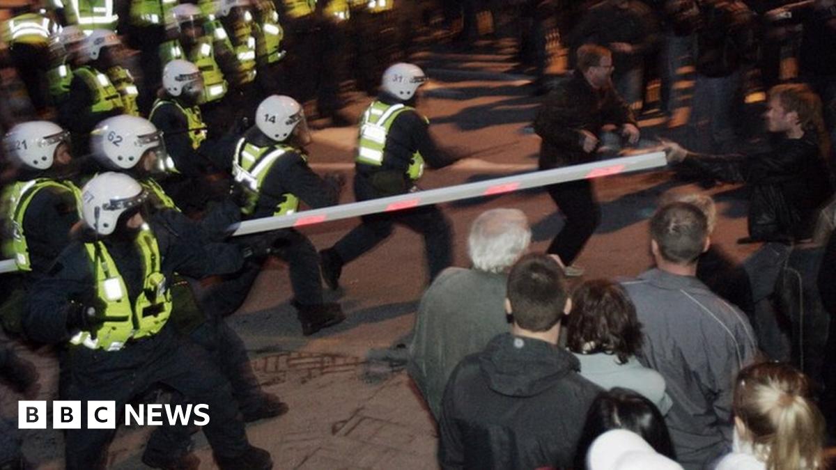 How a cyber attack transformed Estonia - BBC News