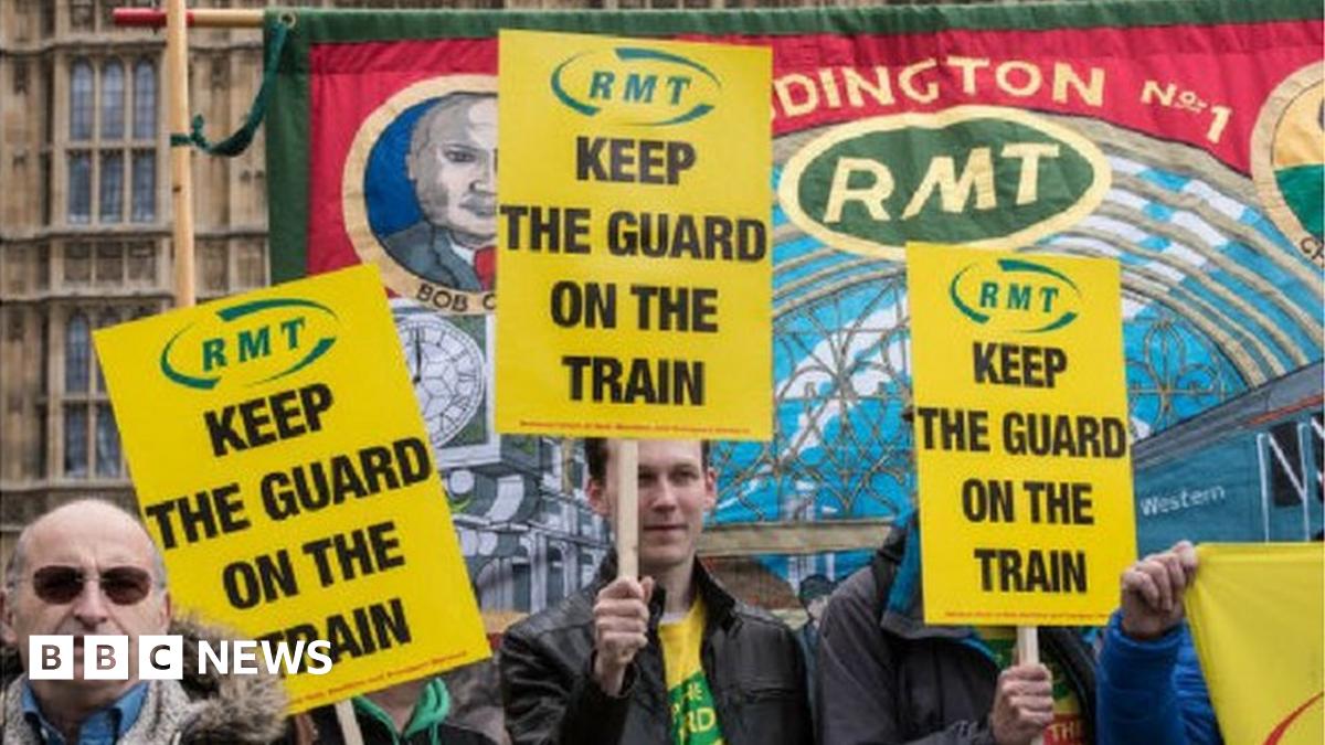 Northern and South Western rail workers strike over guards - BBC News