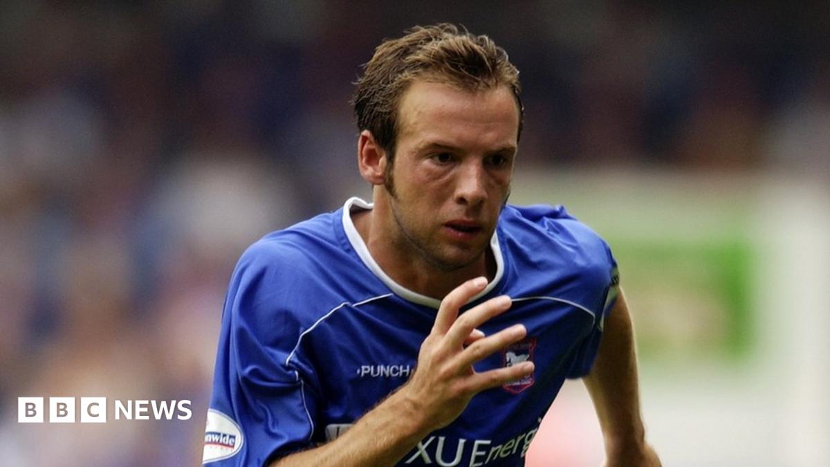 Marcus Stewart: Cyclists support ex-footballer diagnosed with MND - BBC ...