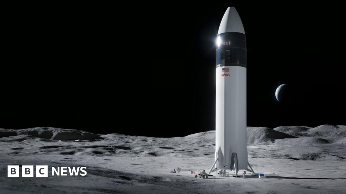 Nasa chooses SpaceX to build Moon lander - BBC News