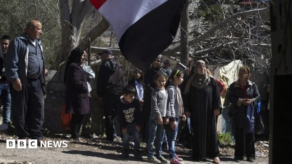Syria conflict: Peace talks delayed to let truce 'settle down' - BBC News