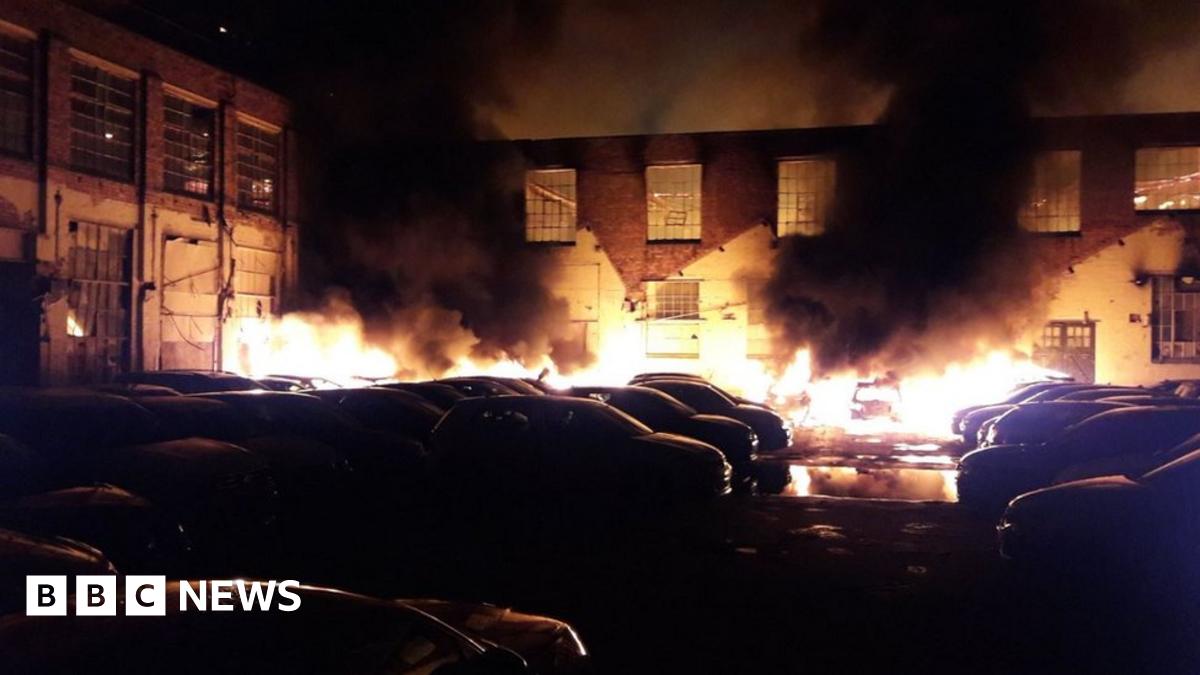 Leicester Corah factory fire treated as arson - BBC News