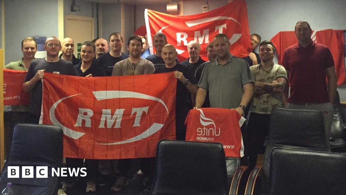 Hundreds of North Sea Shell workers go on strike - BBC News