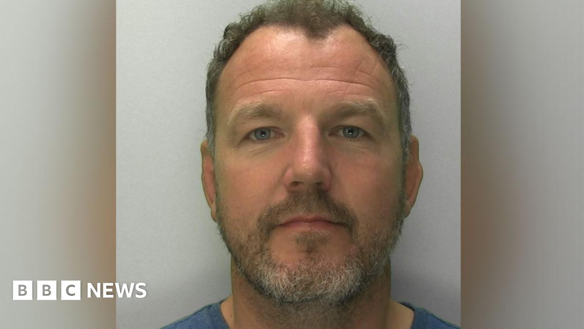 Adam Eustace: Ex Gloucester Rugby player assaulted touch judge - BBC News