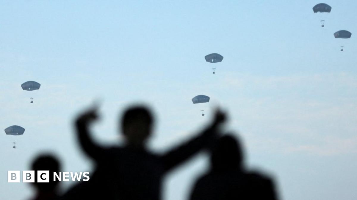 Israel-Gaza war: US carries out its first aid airdrop in strip - BBC News