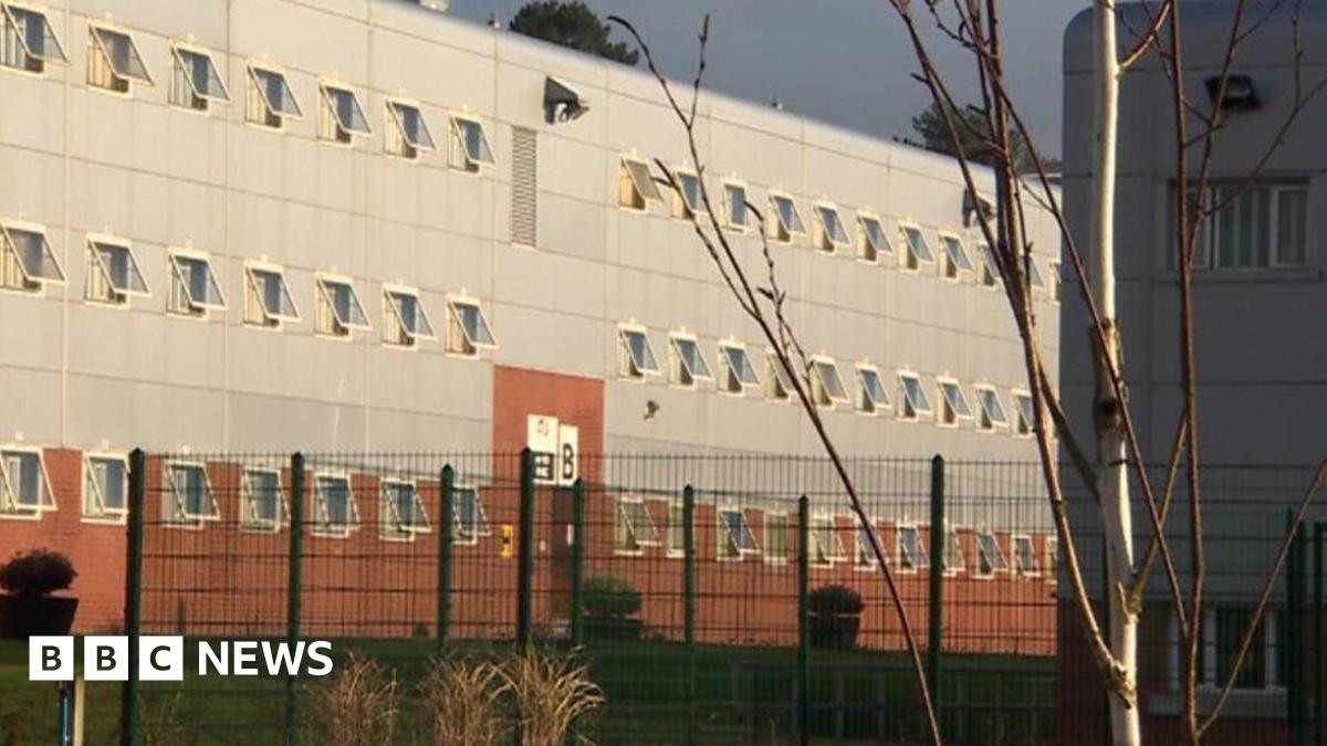 Parc Prison: Six inmates die within three weeks - BBC News