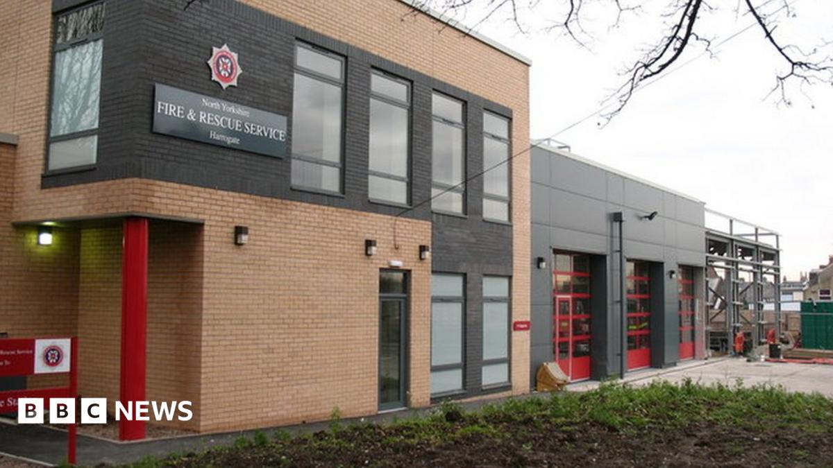 Controversial changes to North Yorkshire fire service approved - BBC News