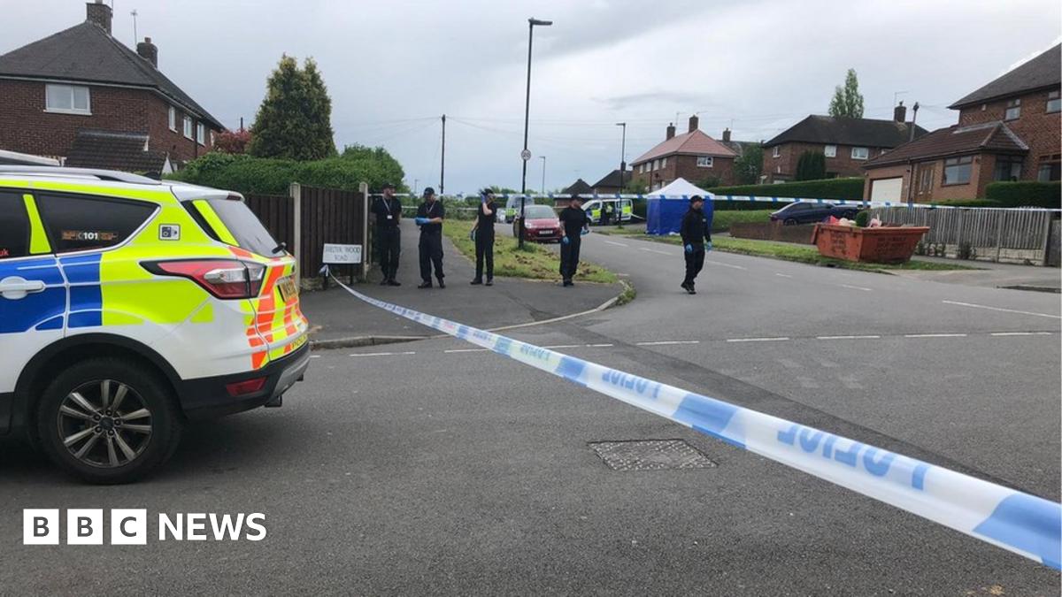 Sheffield murder inquiry launched as man dies after assault - BBC News