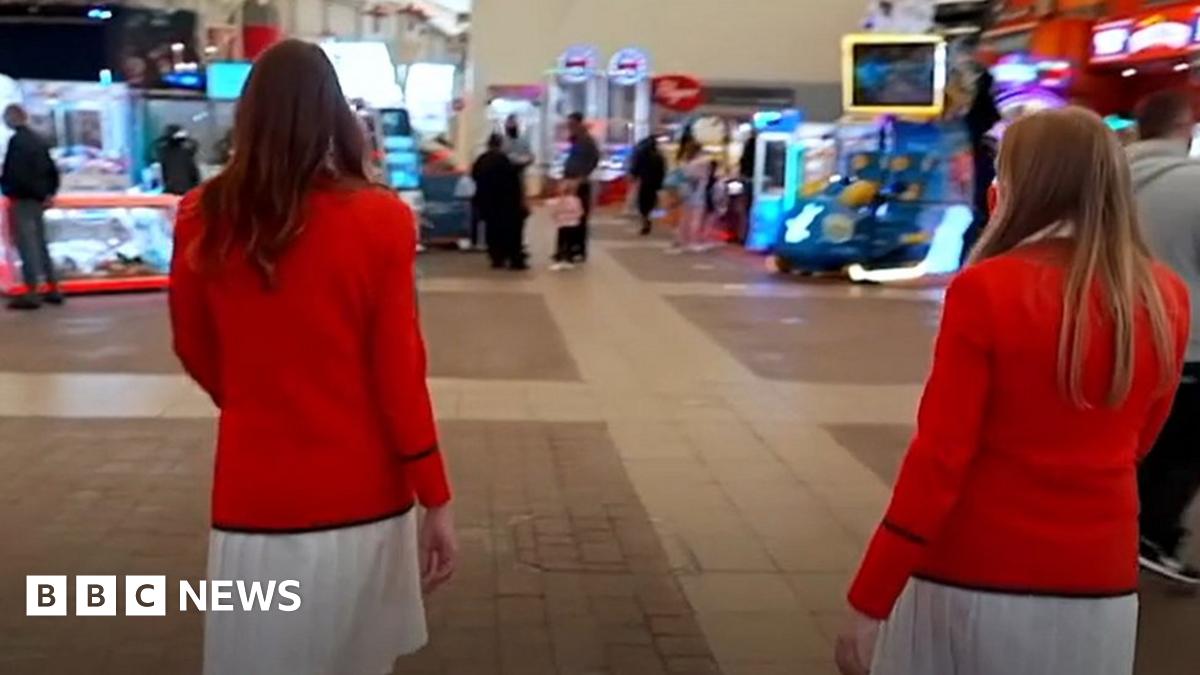 Butlin's sold back to Harris family firm for £300m - BBC News