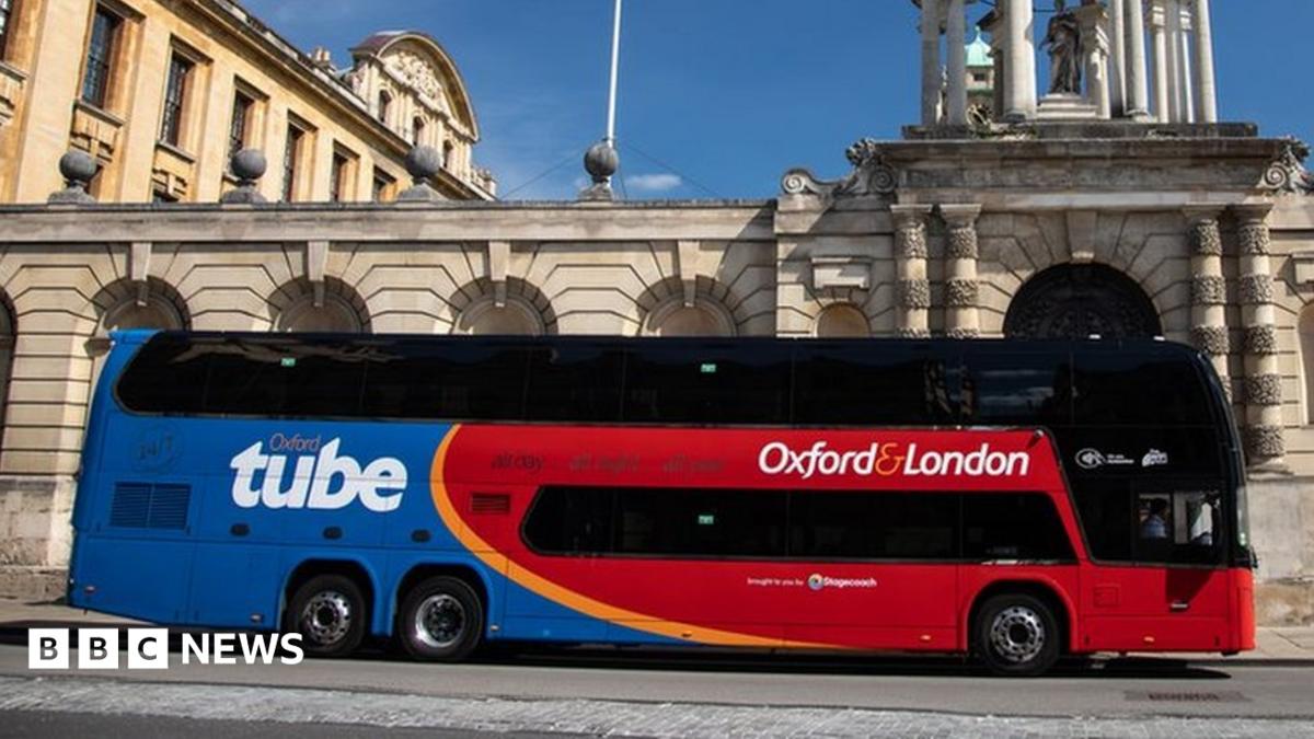 Oxford Tube coach service expands route - BBC News