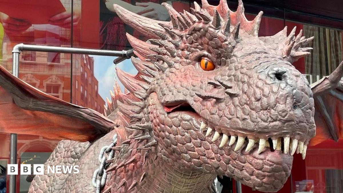 Leicester's St George's Day celebrations move to new spot - BBC News