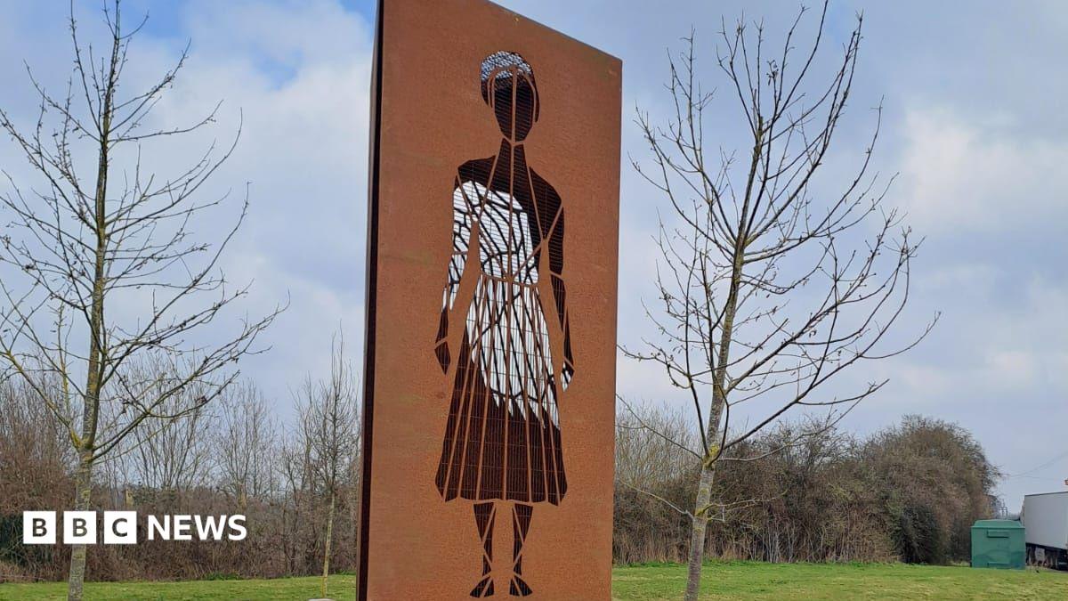 Rotherwas Angel sculpture finds permanent home in Herefordshire - BBC News
