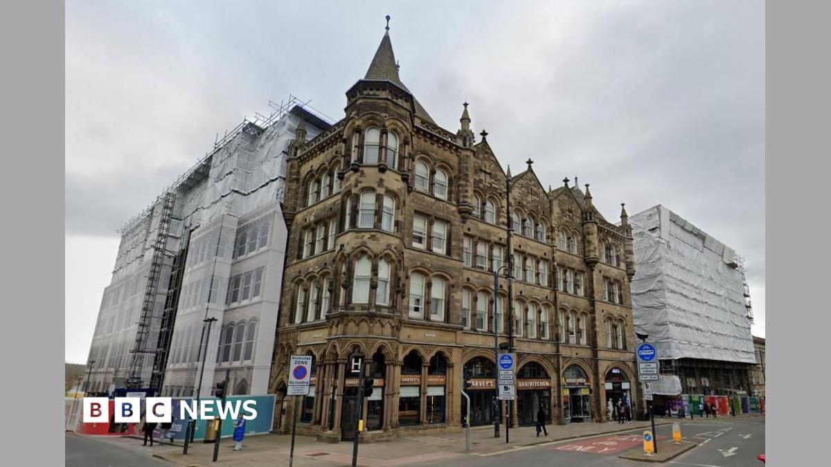 Developer partner sought for listed building in Huddersfield - BBC News