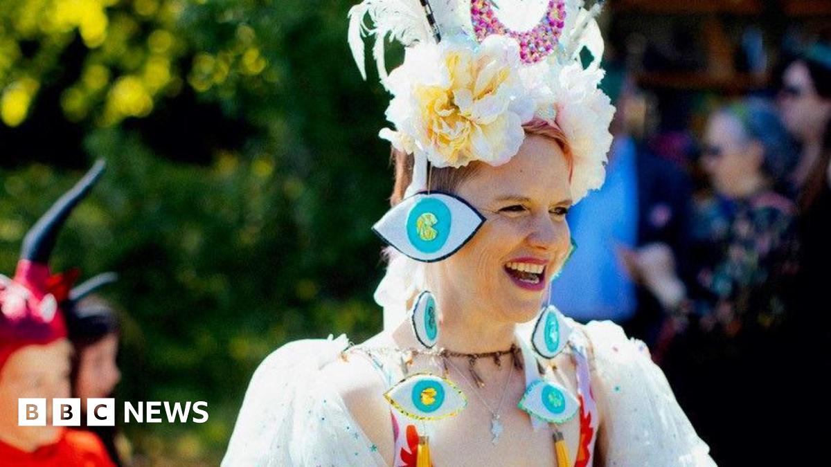 Sark traditional festival returns for third year - BBC News