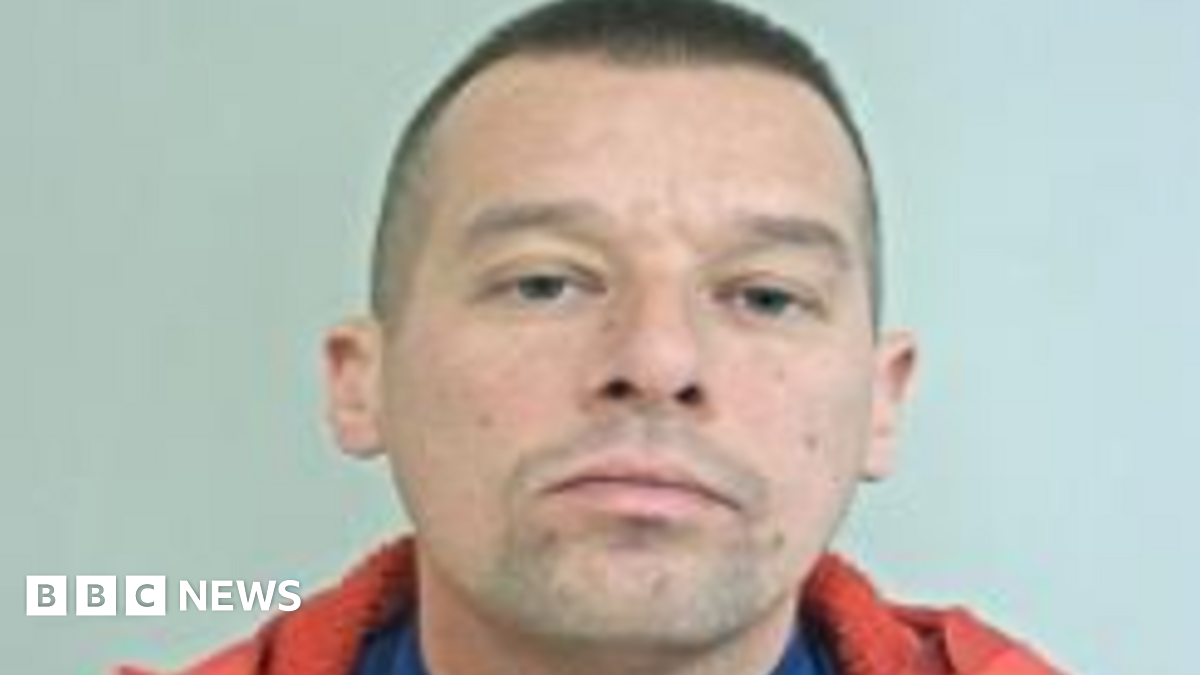 Insurance worker jailed for stealing and selling on customer data - BBC ...