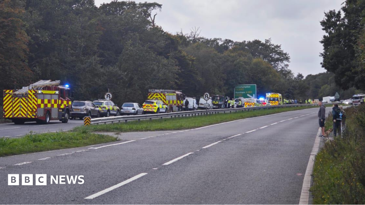 A27: Man in hospital with life-threatening injuries after crash - BBC News