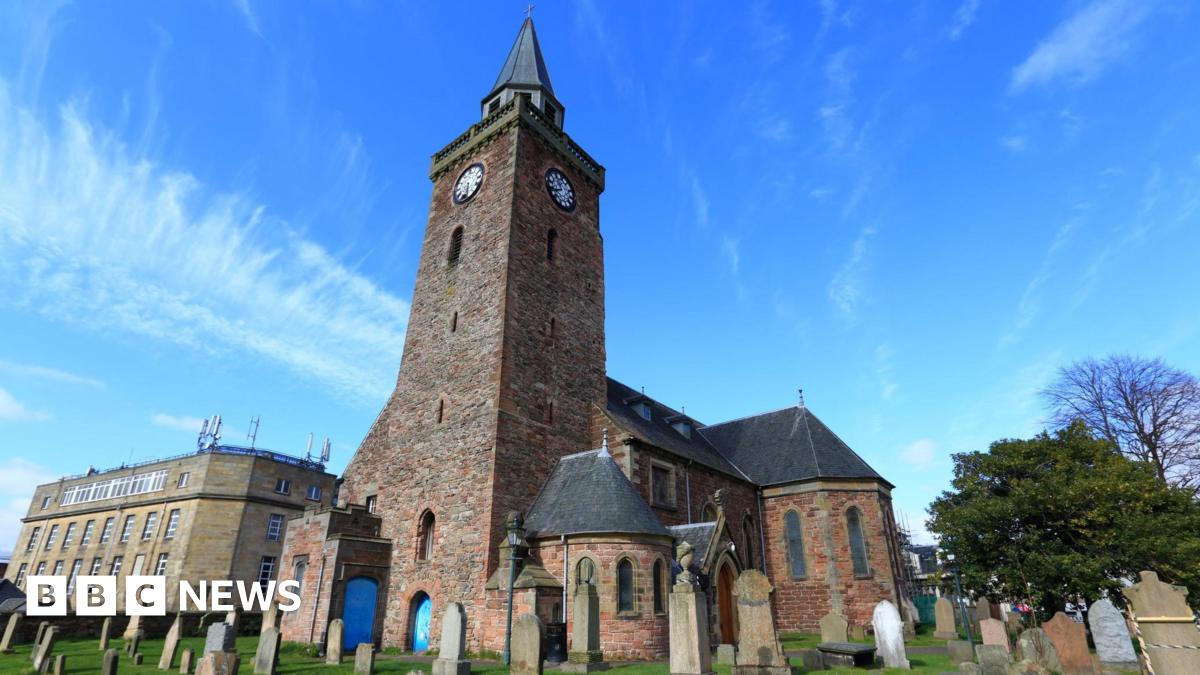 Could Inverness' 300-year-old curfew bell ring again? - BBC News