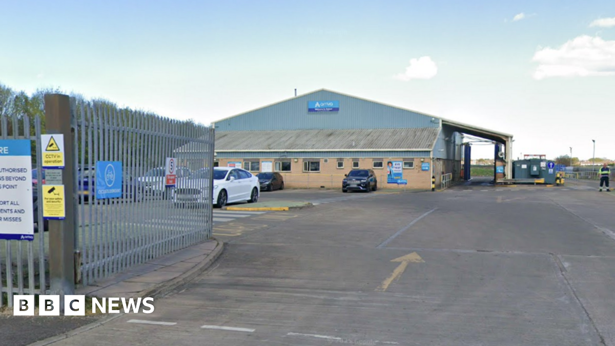 Redcar's Arriva bus depot at risk of closure 'devastating' - BBC News