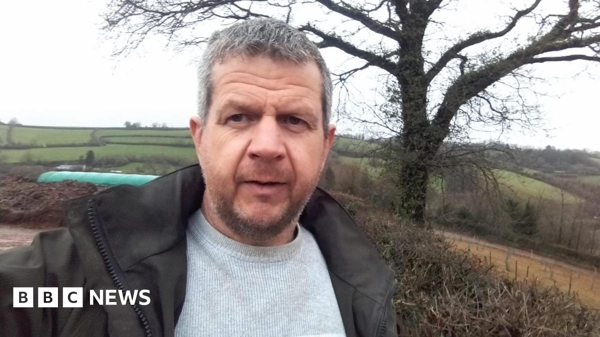 Devon farmer's 'worst day' as 5,000 hens culled due to bird flu - BBC News