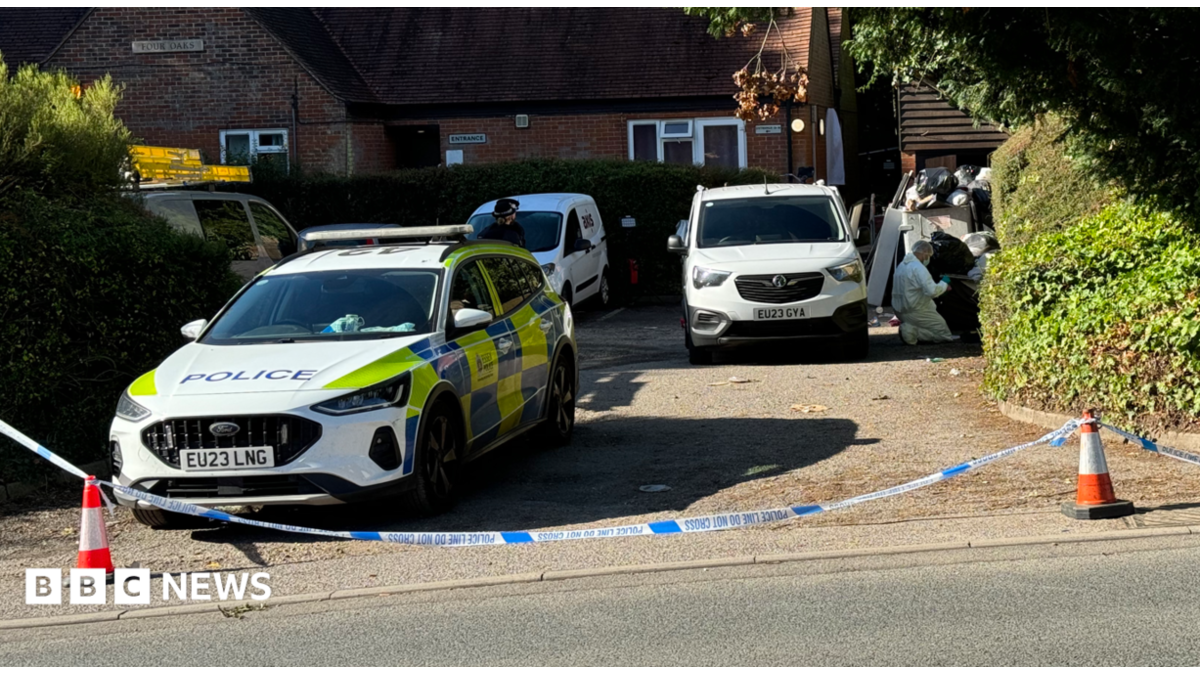 Man, 38, denies murder of 63-year-old at a house in Brentwood - BBC News