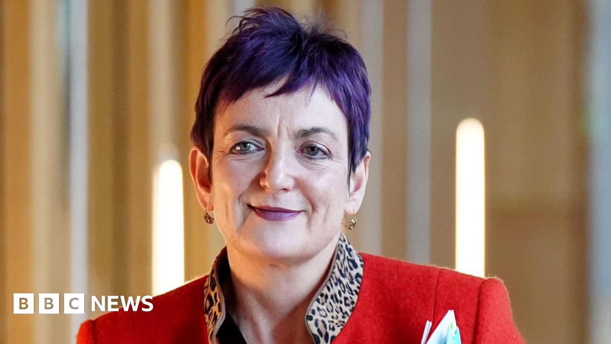 Justice Secretary Angela Constance survives no confidence vote in ...