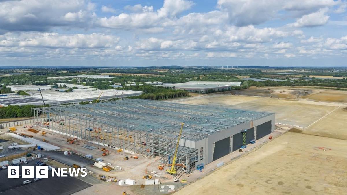 Swindon's old Honda site 'could have firms move in early in 2026' - BBC ...