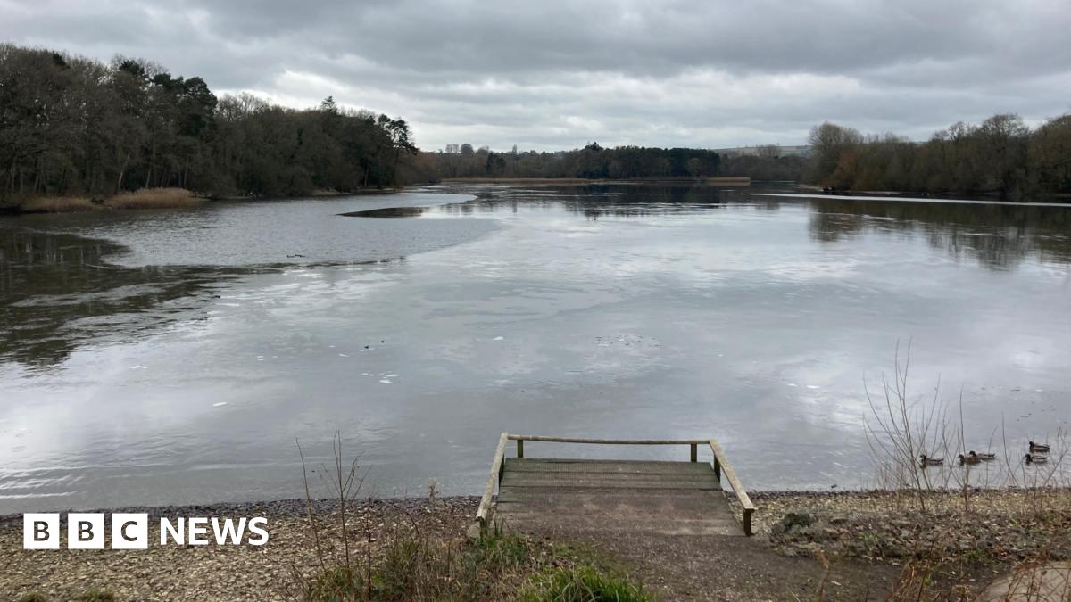 Chard Reservoir to undergo major flood prevention work - BBC News