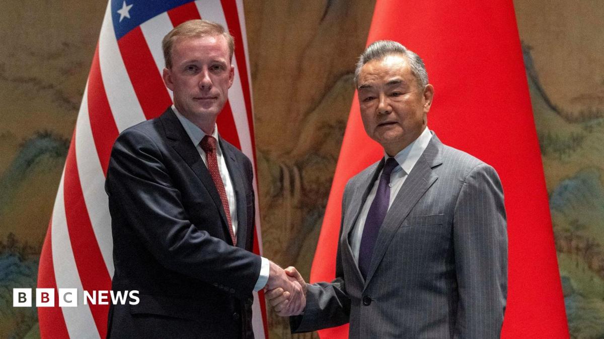 US pastor freed from Chinese prison after 18 years - BBC News