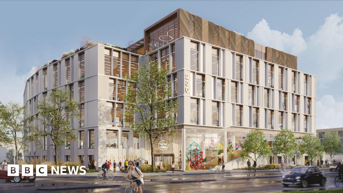 Cambridge Retail Park Starbucks and Pizza Hut to be knocked down - BBC News