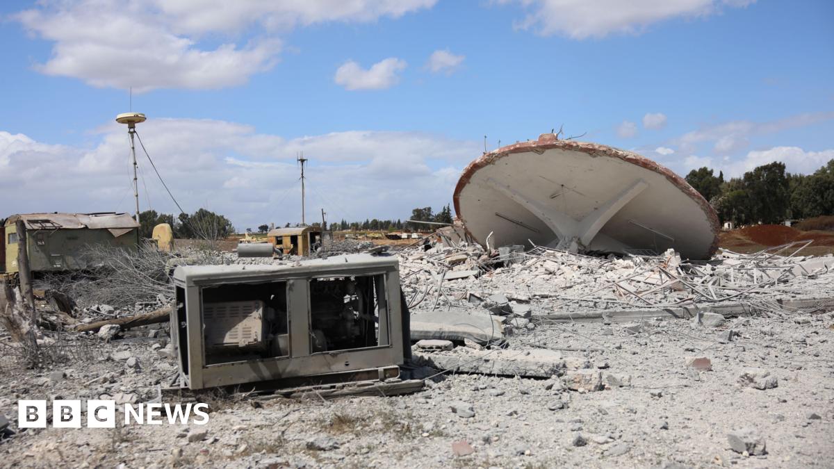 Syria condemns Israeli strikes as tensions rise over Turkey - BBC News