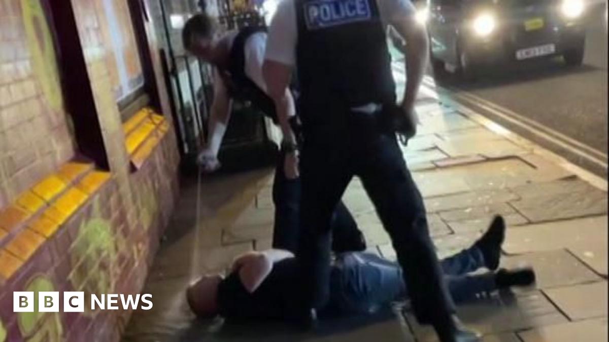 Man held in Liverpool pepper spray arrest wins £22k damages - BBC News