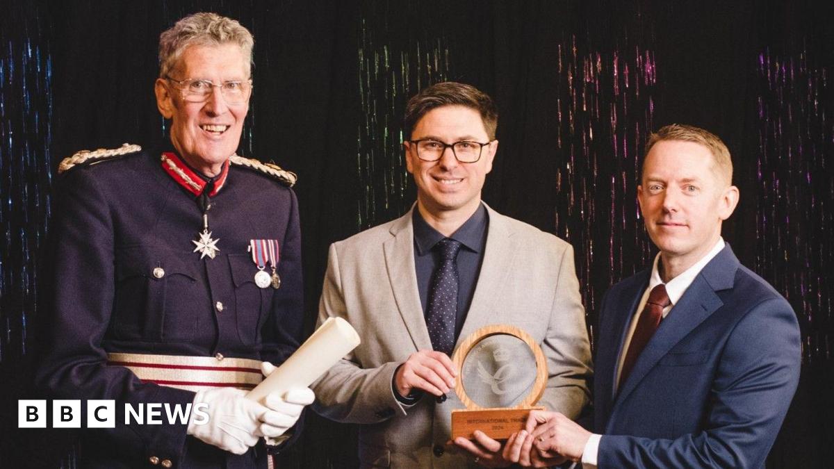 Luminous: Devon SFX firm wins King's Award for Enterprise - BBC News