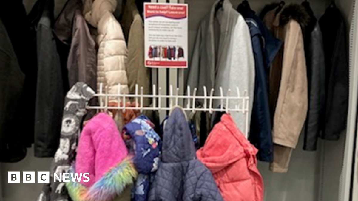 Somerset libraries offer free coats to help with cost of living - BBC News