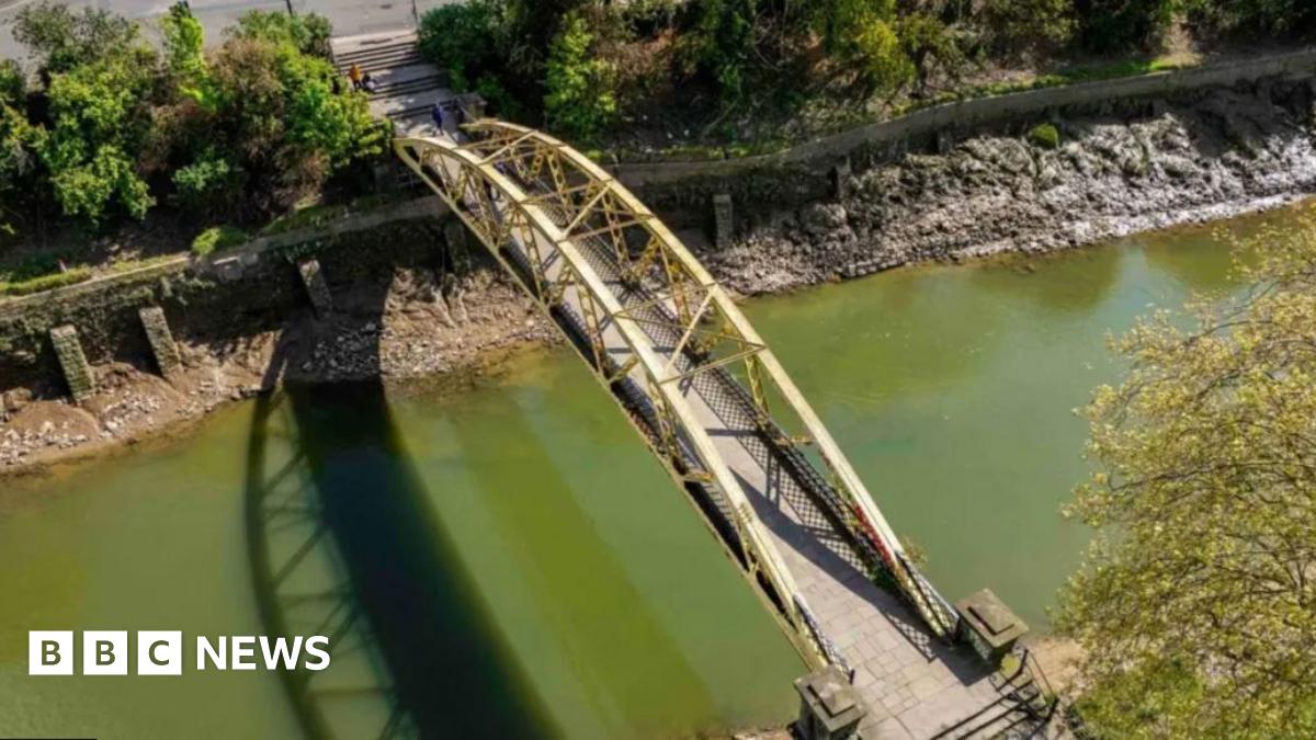 York Road closure extended to reinforce New Cut river banks - BBC News