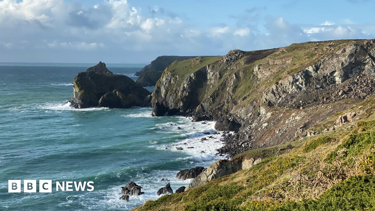 Cornwall faces crisis over post-Brexit grants says councillor - BBC News