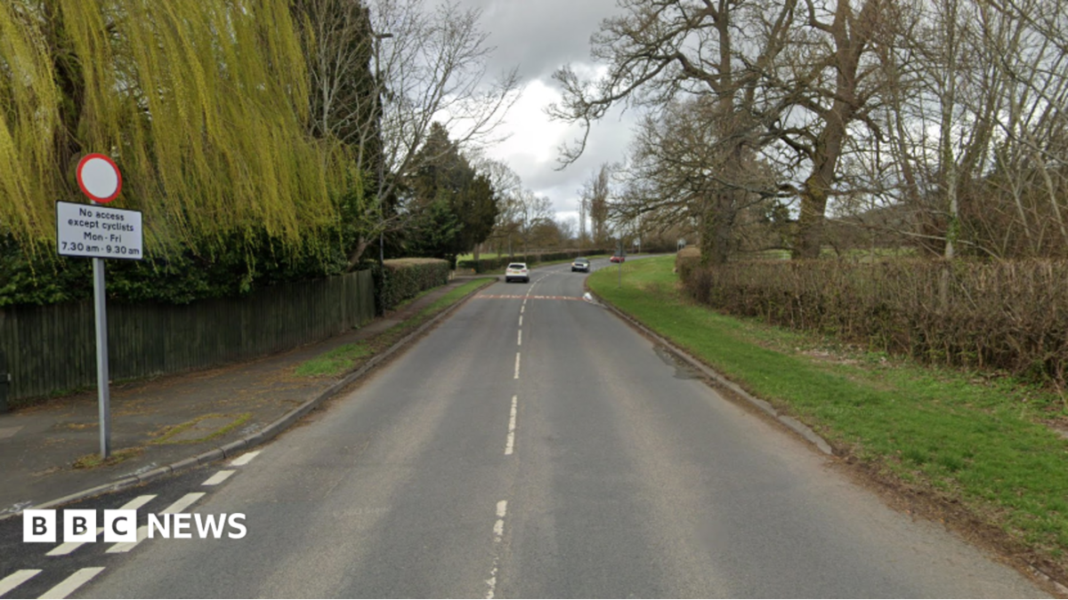 Calls for Cheltenham crackdown after thousands speed on road - BBC News
