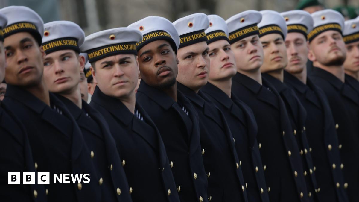 Germany agrees new military service plan to boost troop numbers - BBC News